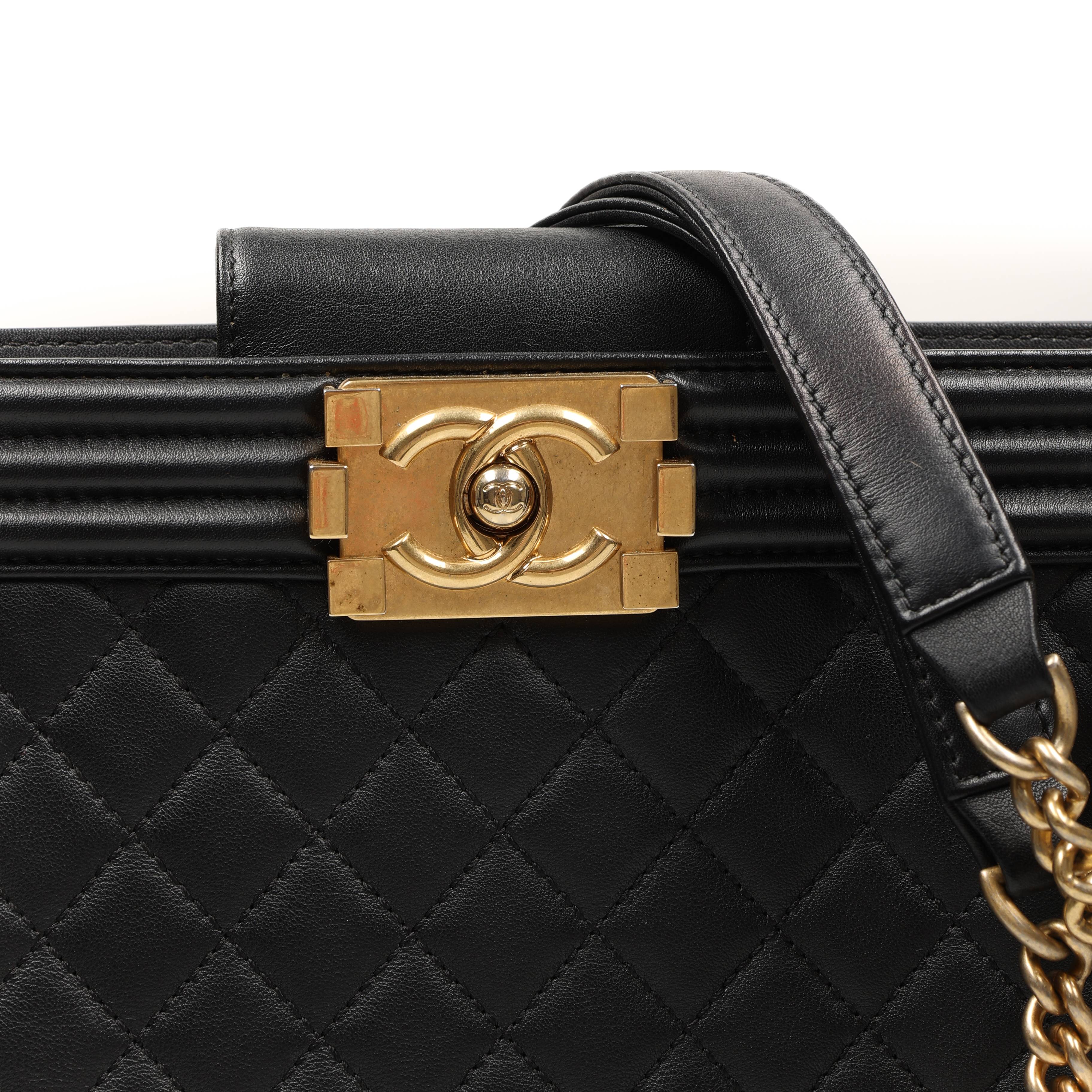 COMPRA BOY TOTE CHANEL | VTC